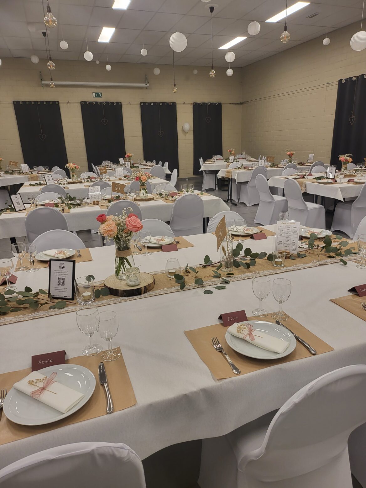 Praktisch - Zaal Toon